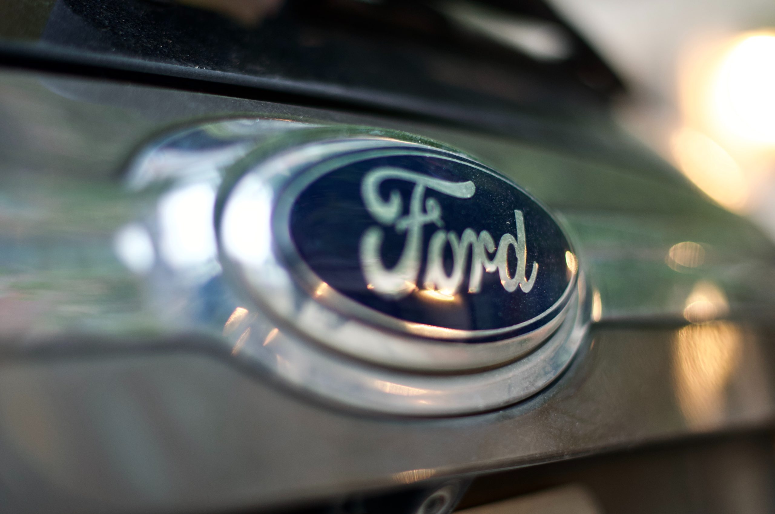 Enhancing Connectivity: Ford Introduces SmartLink for Older Vehicles ...
