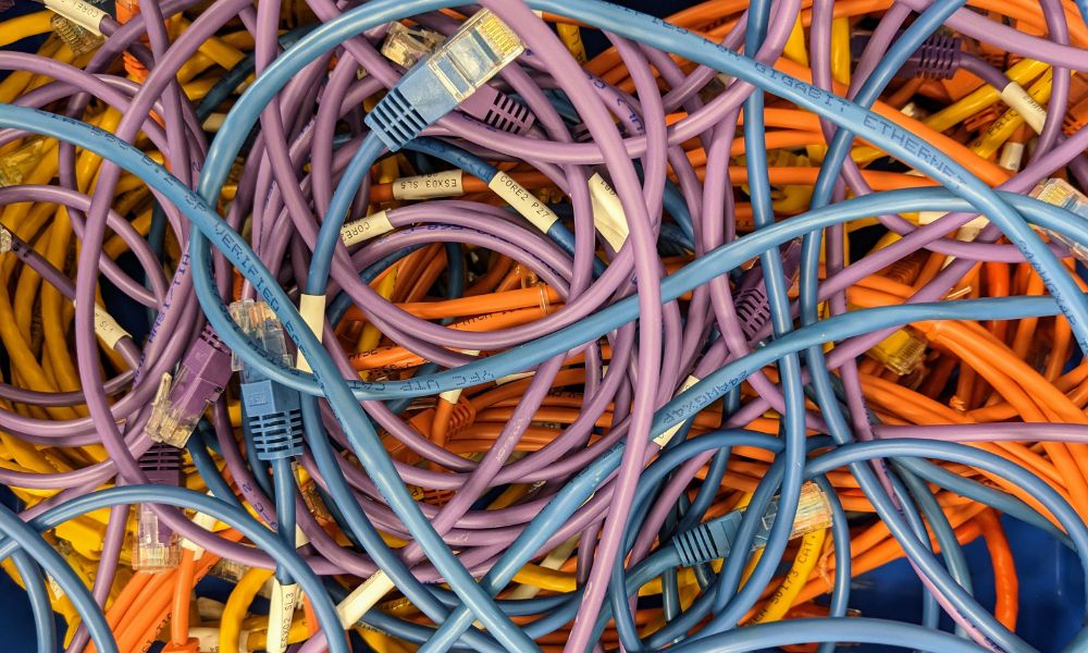 What Is Cable Spaghetti and Why Is It Bad? - Run Around Tech