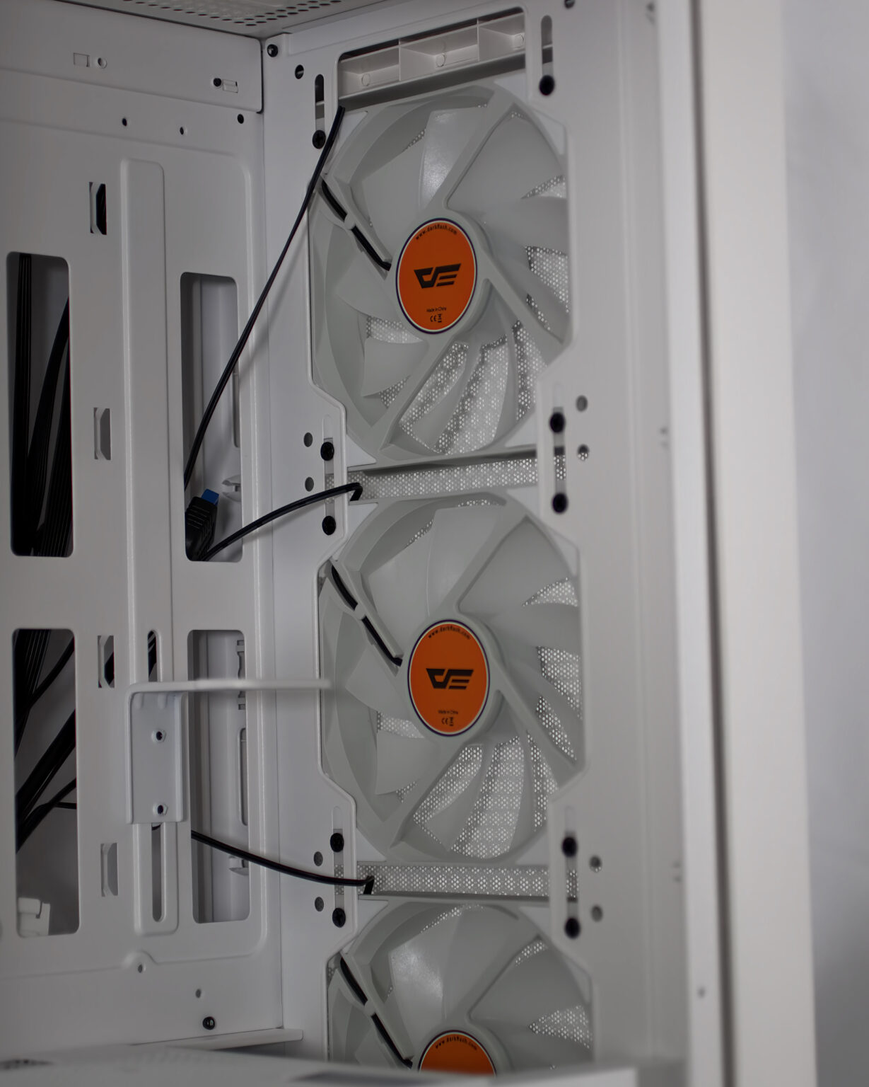 Enhance Cooling Performance with darkFlash ATX PC Case - Run Around Tech