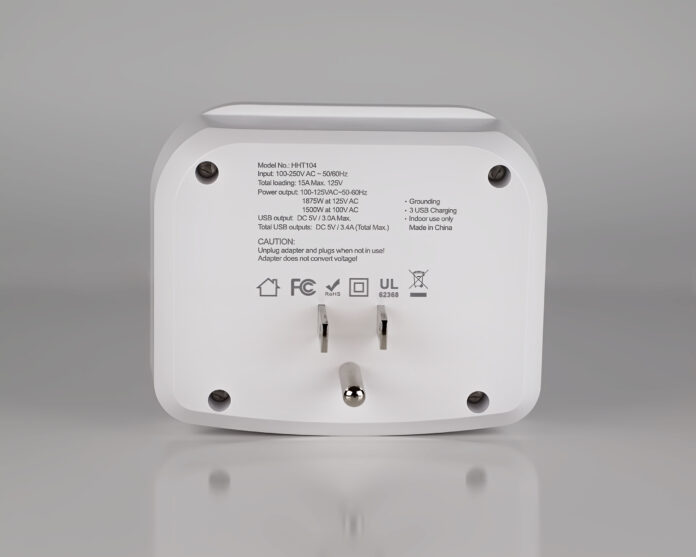The Emerand Multi Plug Socket Extender - Run Around Tech