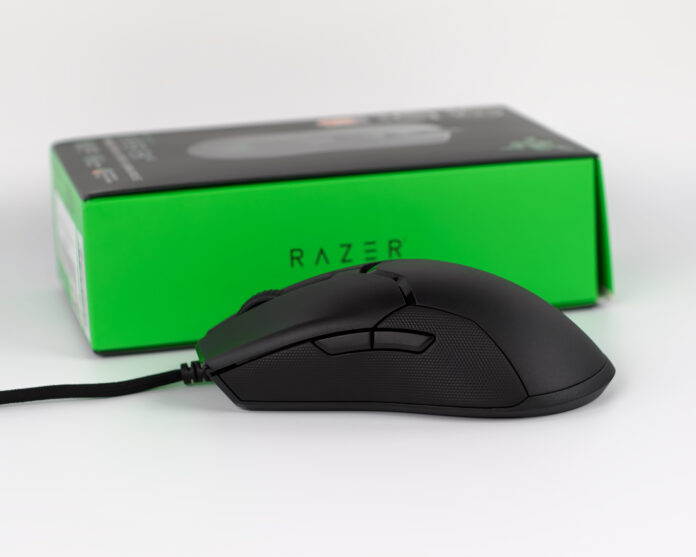 The Razer Viper 8KHz Ambidextrous Wired Gaming Mouse - Run Around Tech